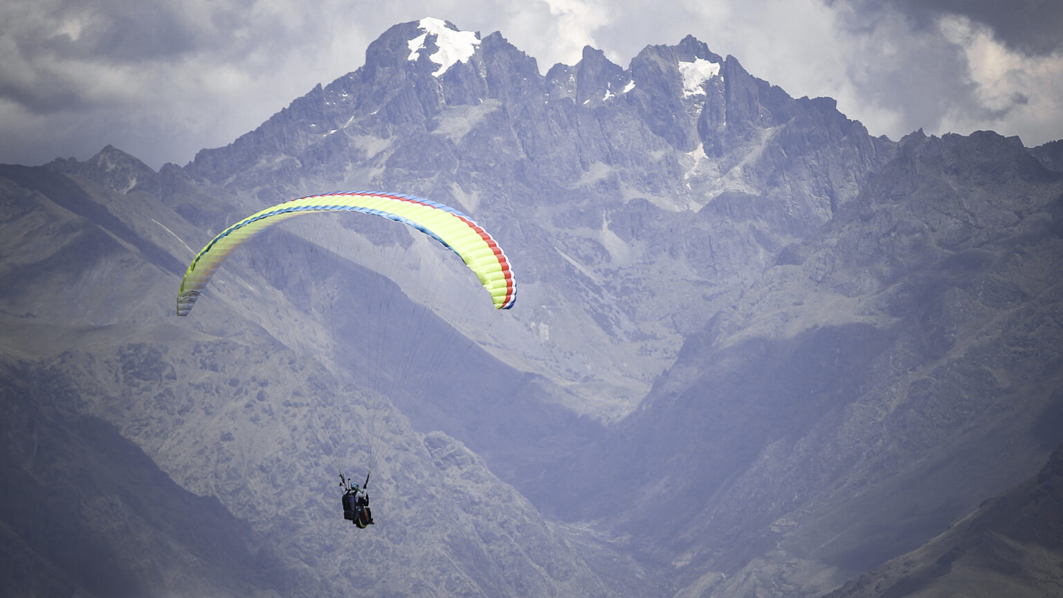 PARAGLIDING IN PERU by Paragliding Cusco | Adventure Sports in Peru